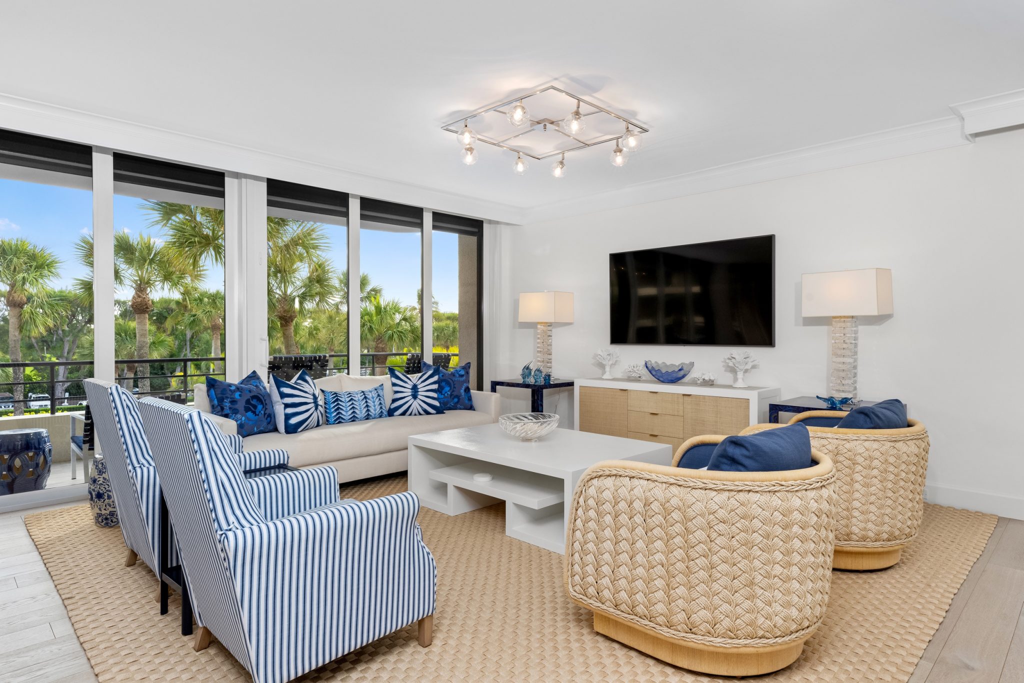 Leverett House Condominium | Christian Angle Real Estate